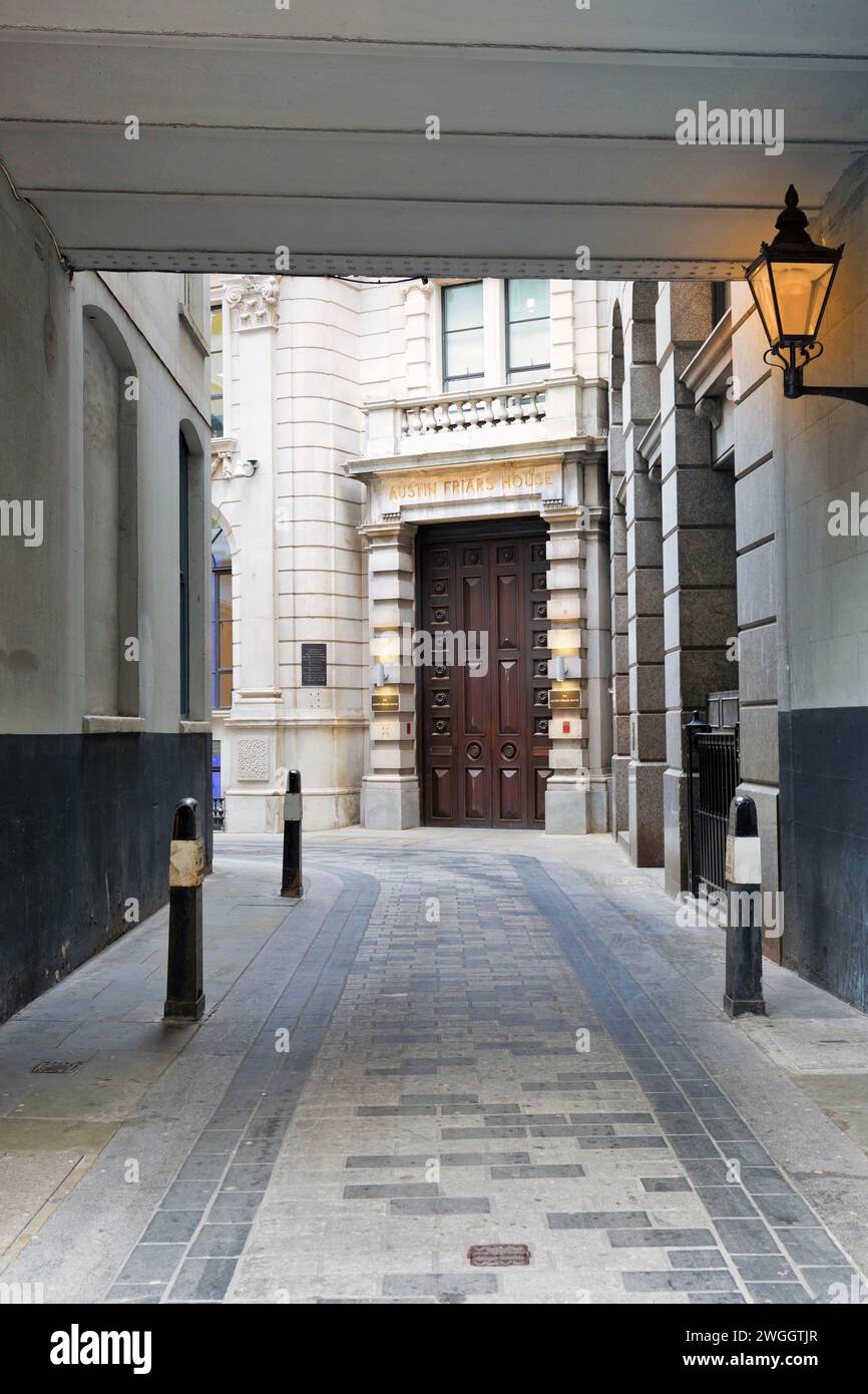 Old broad street london city hi-res stock photography and images - Alamy