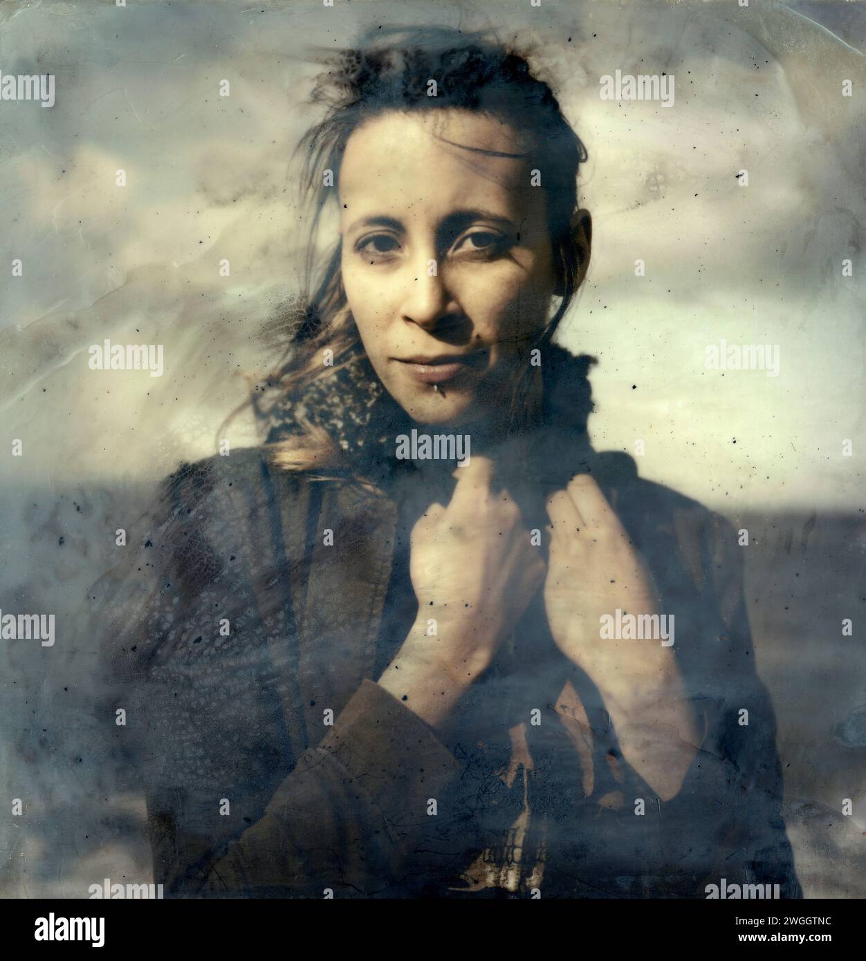 Distressed gaze hi-res stock photography and images - Alamy