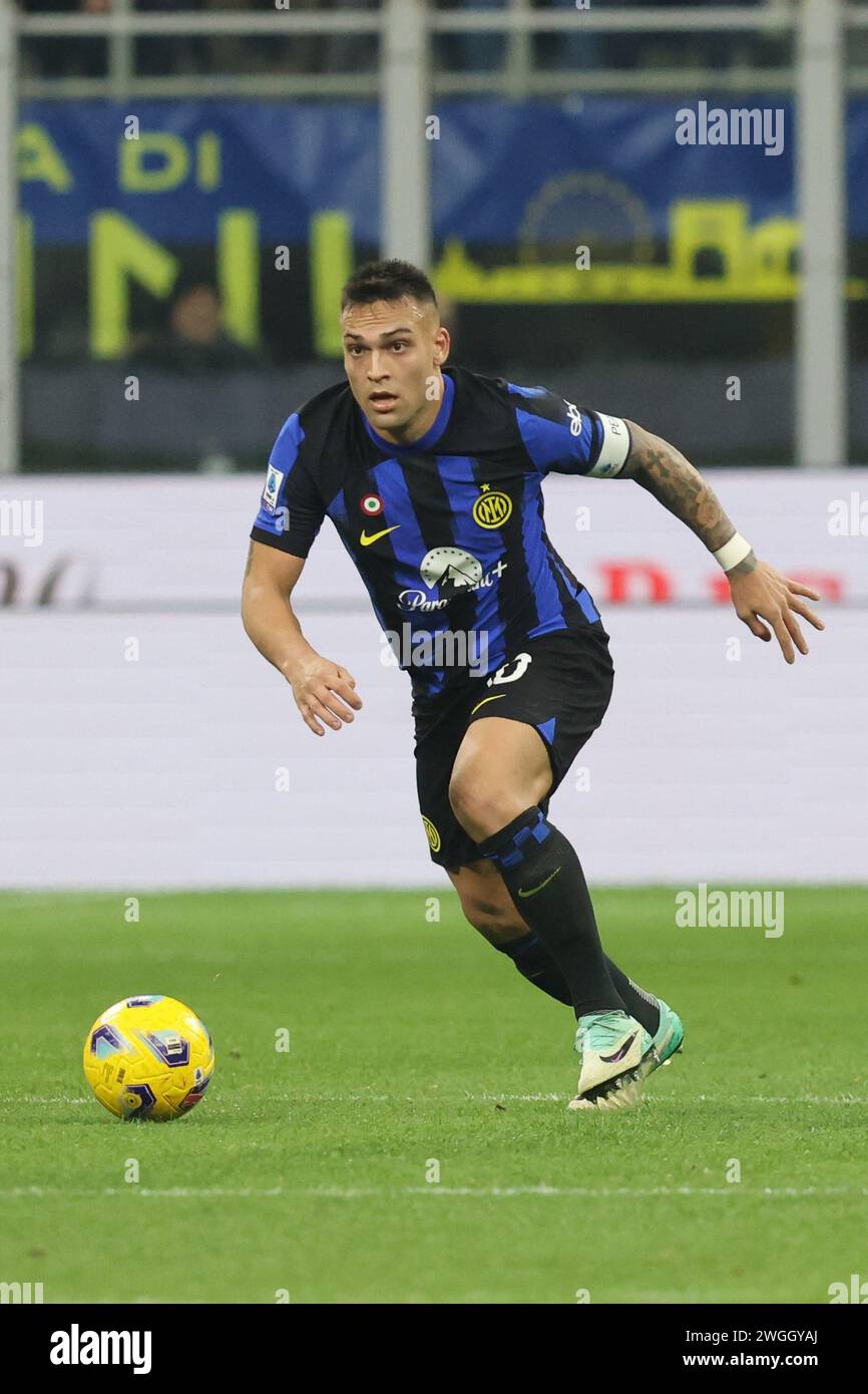 Lautaro inter 2023 2024 hi-res stock photography and images - Alamy