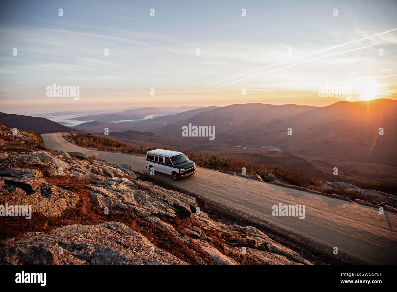 Ridge crests hi-res stock photography and images - Alamy