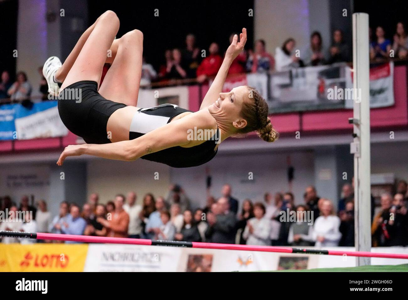 Hochsprunggala hi-res stock photography and images - Alamy