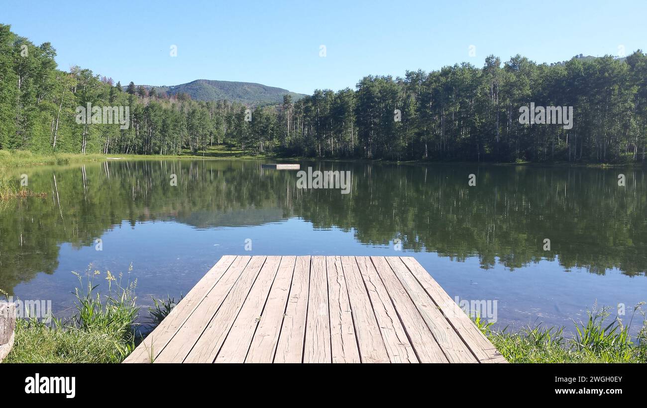 Wide views from summit hi-res stock photography and images - Alamy