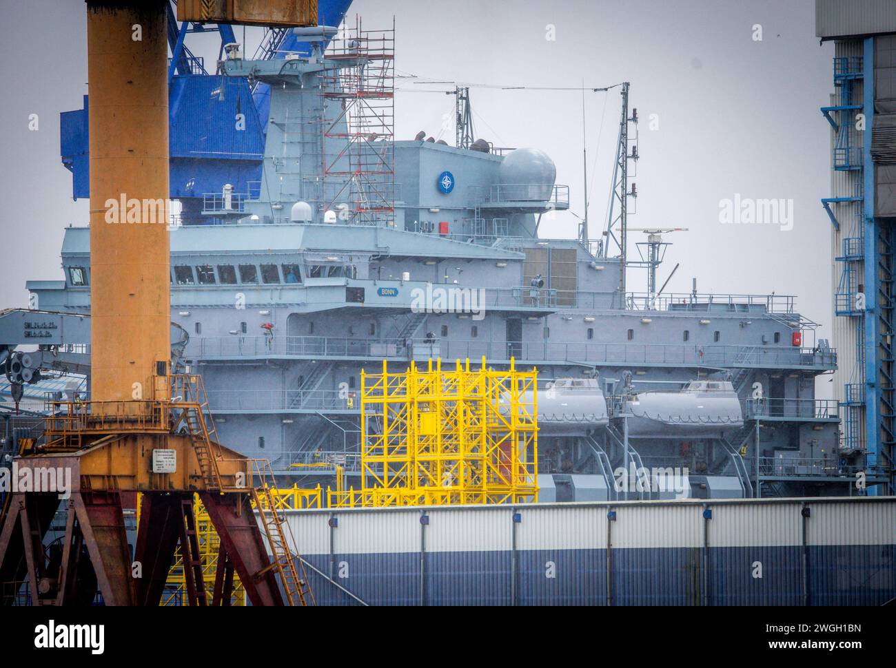 Rostock, Germany. 05th Feb, 2024. The supply ship "Bonn" (rear), the ...