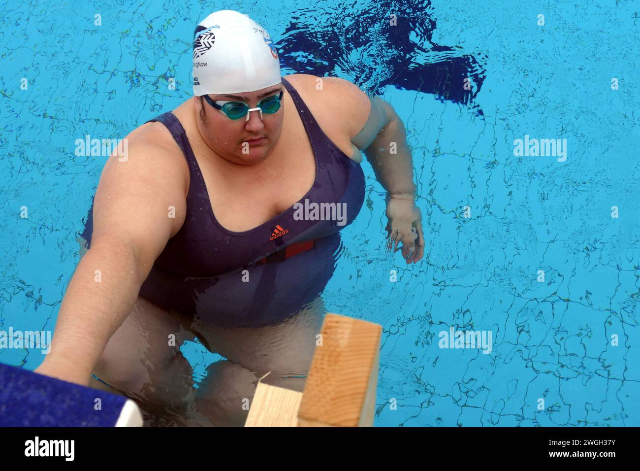 Non Exclusive: ORADEA, ROMANIA - FEBRUARY 2, 2024 - An athlete is seen ...