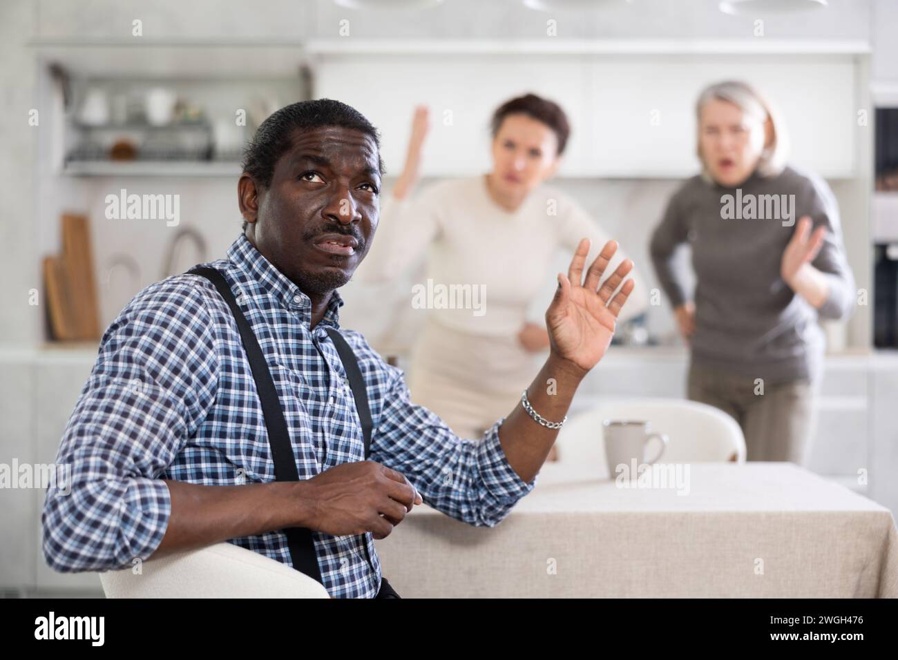 Woman and resentment and kitchen hi-res stock photography and images ...