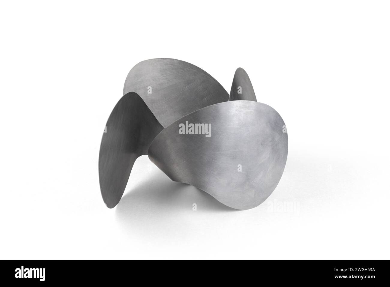 Modern aluminum sculpture by Basque visual artist Guillaume CHAVANNE ...