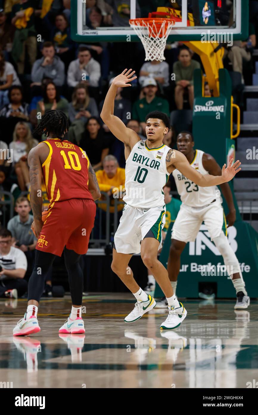 WACO, TX - FEBRUARY 03: Baylor Bears guard RayJ Dennis (10) prepares to ...