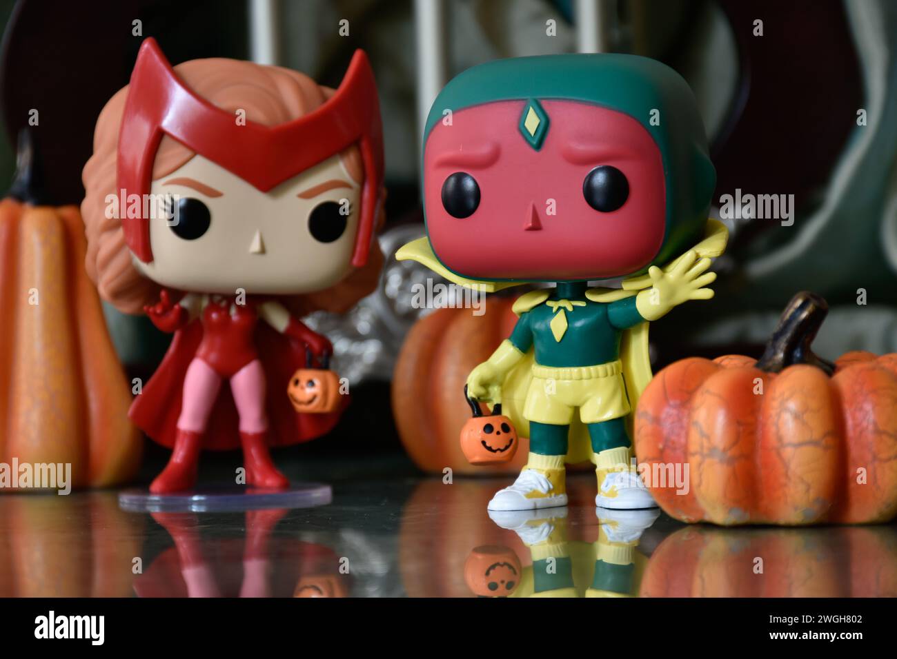 Funko Pop action figures of Marvel superheroes Avengers Scarlet Witch ...