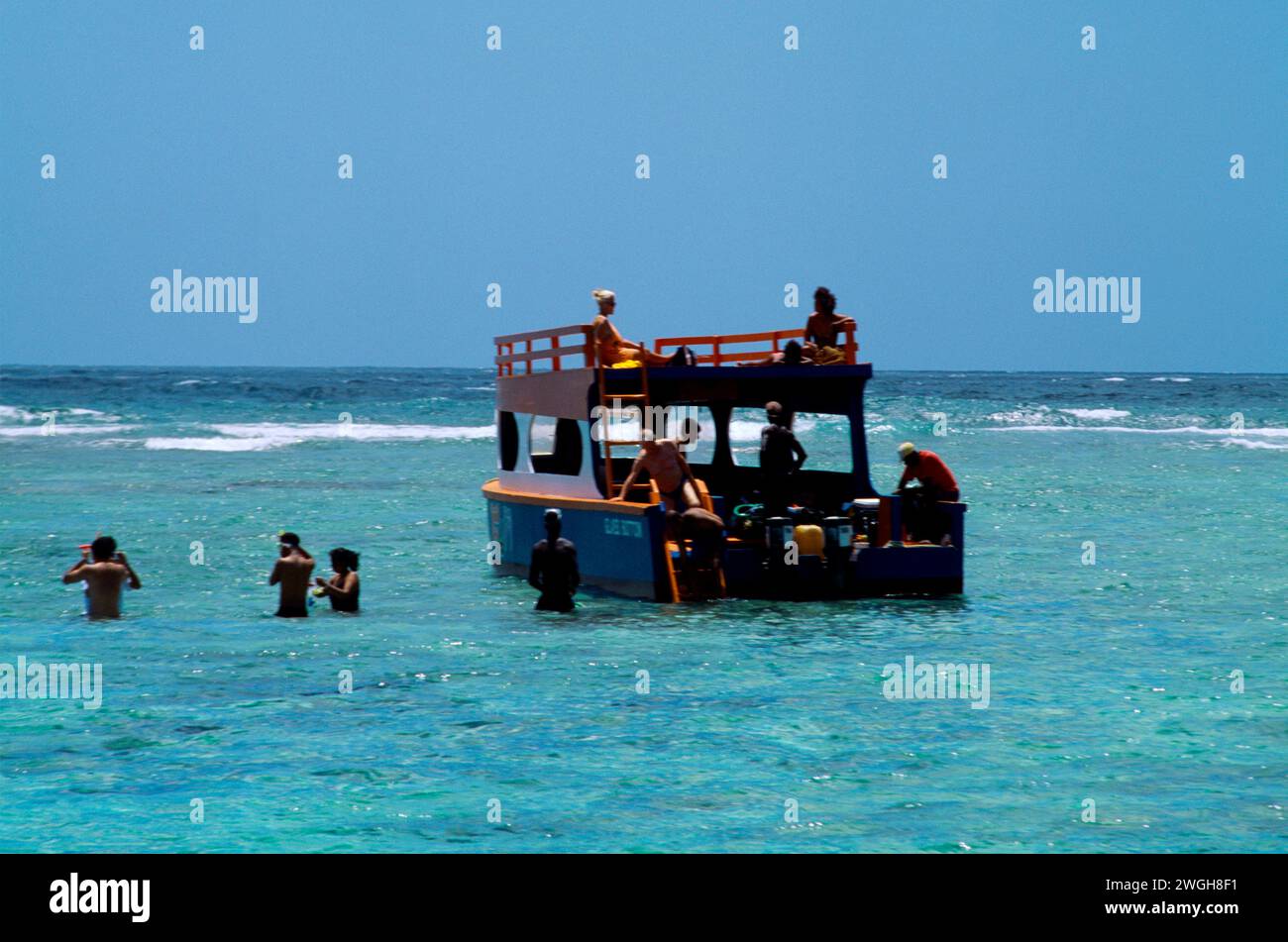 Nylon Pool Tobago People Snorkelling & Glass Bottomed Boat Stock Photo - Alamy