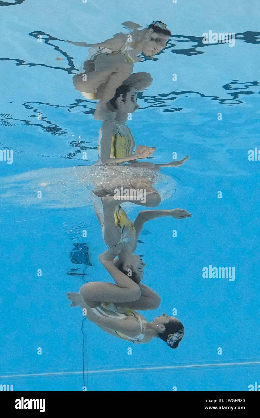 Wang Liuyi and Wang Qianyi, of China, compete in the women's duet ...