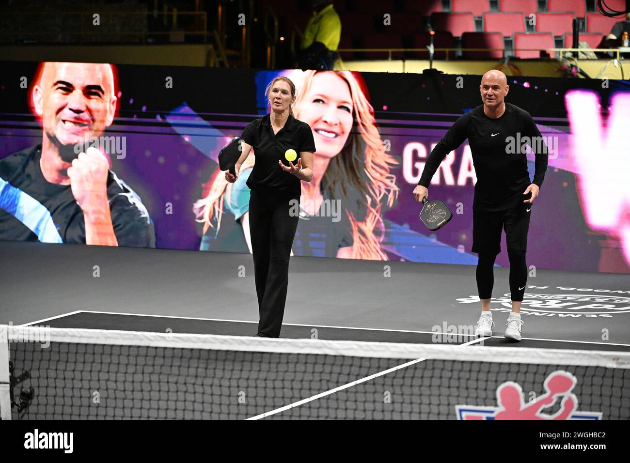 Hollywood FL, USA. 04th Feb, 2024. Andre Agassi and Steffi Graff play ...