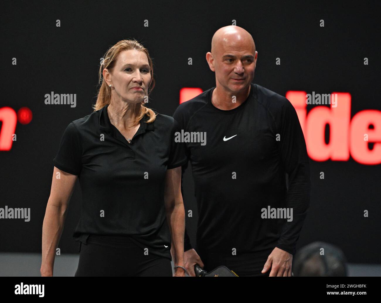 Hollywood FL, USA. 04th Feb, 2024. Andre Agassi and Steffi Graff play ...