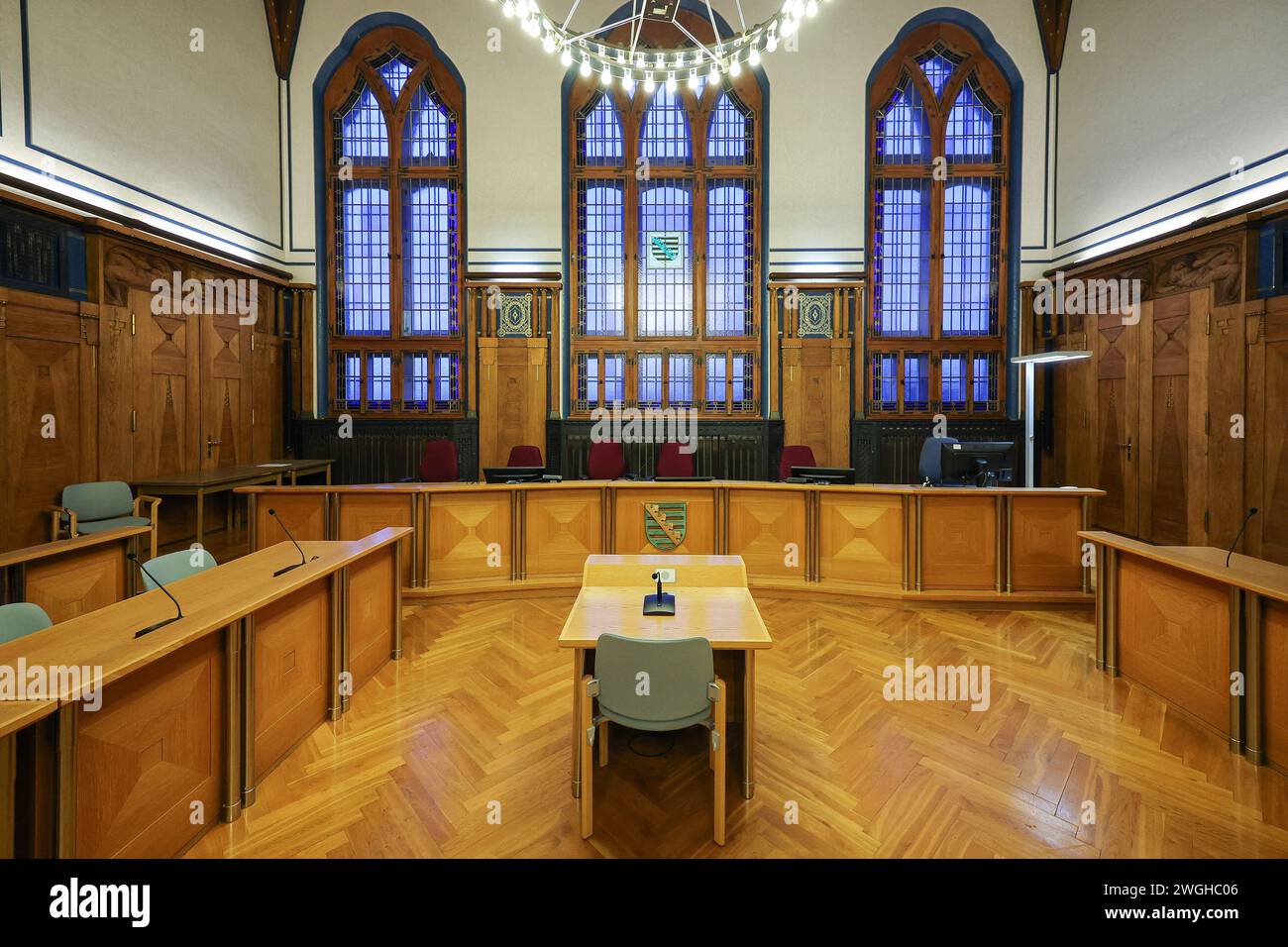 Overview courtroom hi-res stock photography and images - Alamy
