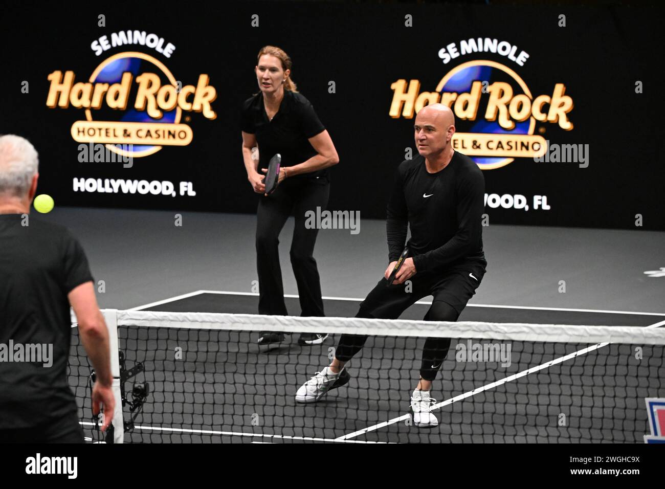 Hollywood FL, USA. 04th Feb, 2024. Andre Agassi and Steffi Graff play ...