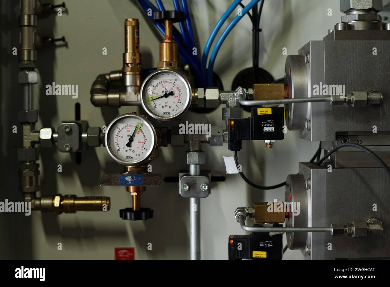 Mechanism meter hi-res stock photography and images - Alamy
