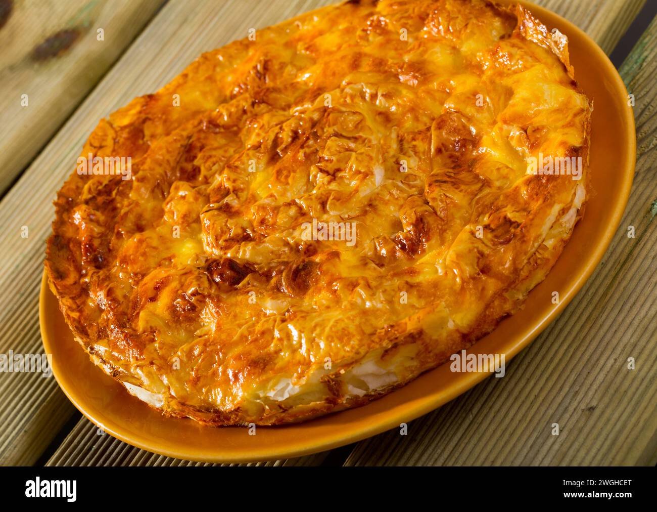Traditional Bulgarian pie Banitsa Stock Photo - Alamy
