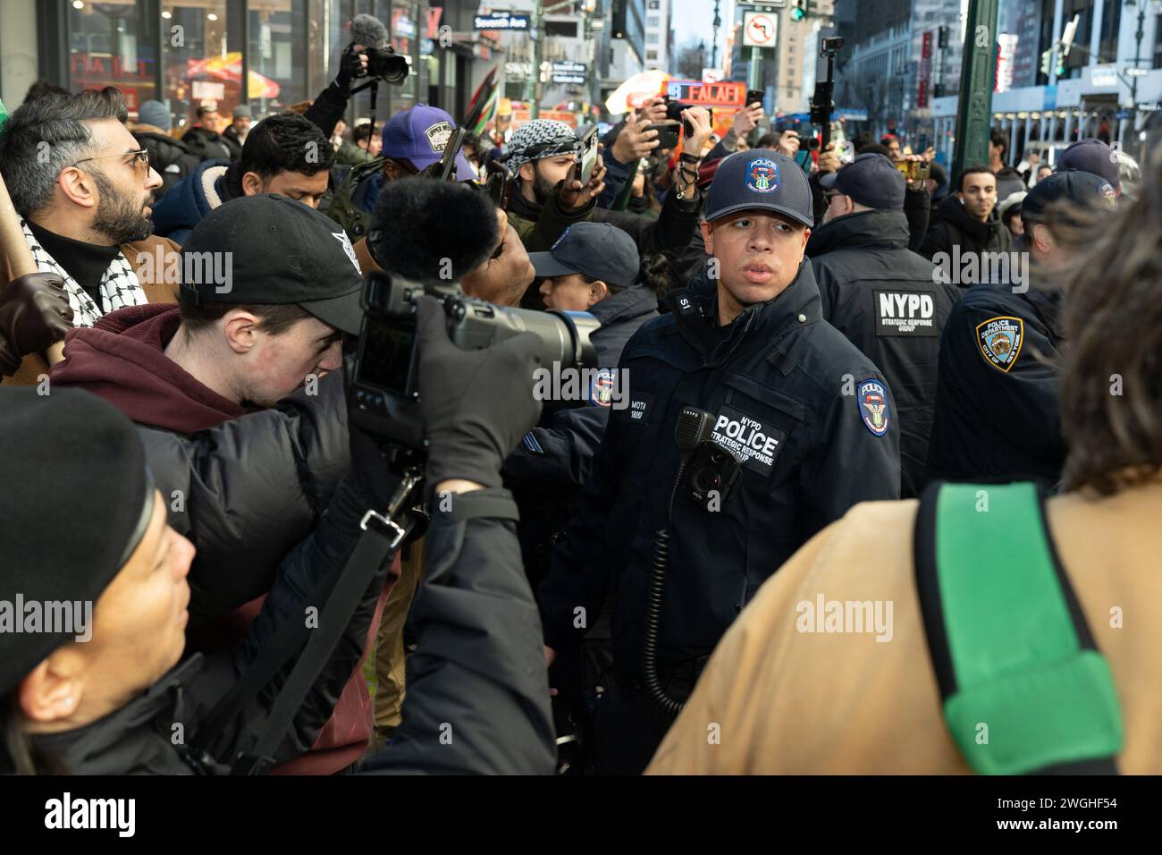 New York, United States. 04th Feb, 2024. NYPD Strategic Response Group ...