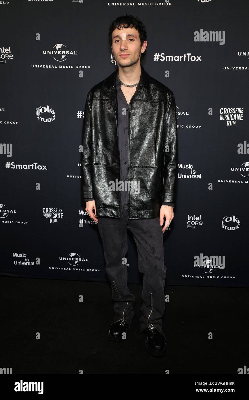 Jeremy zucker hi-res stock photography and images - Alamy