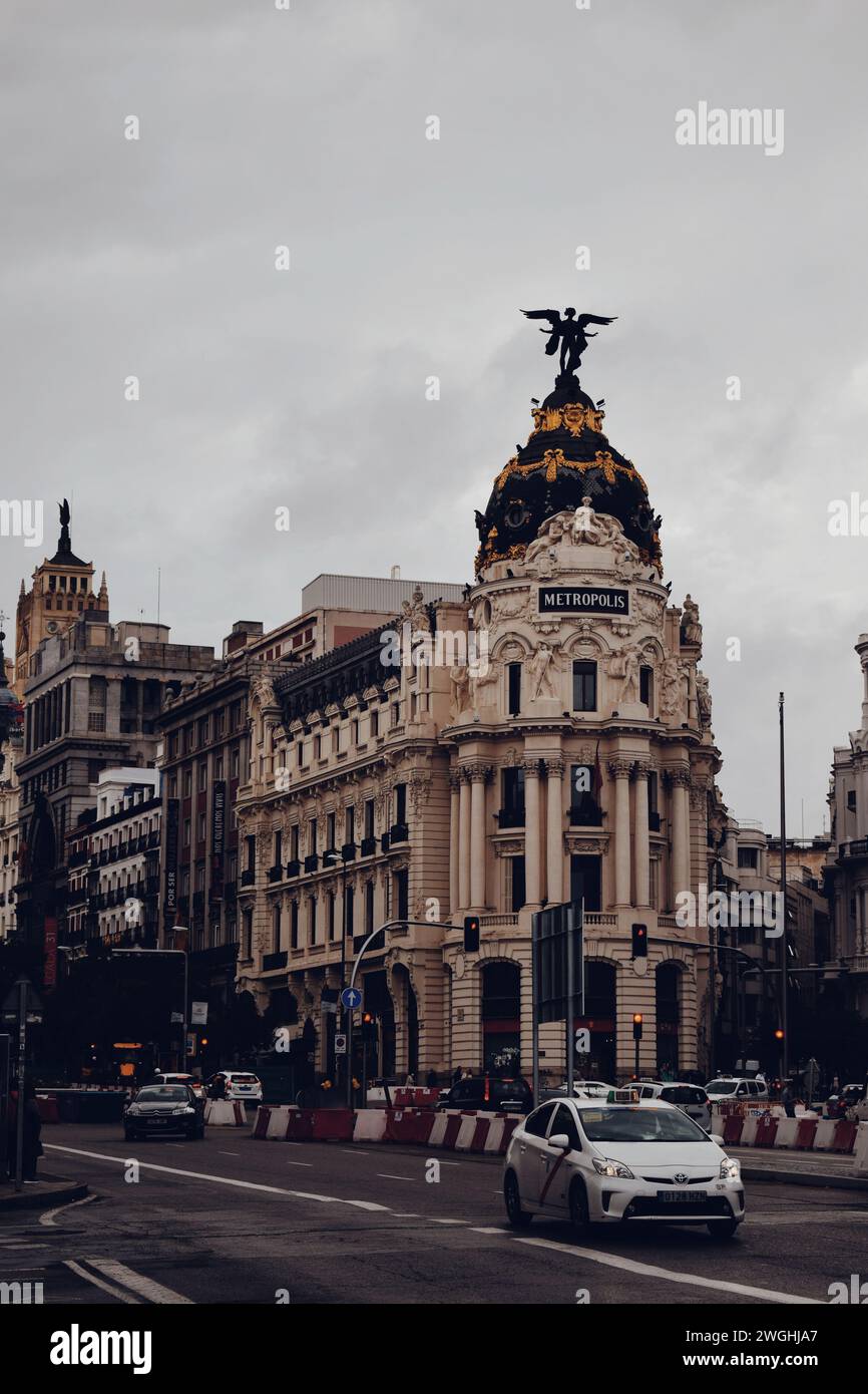 Famous buildings in spain hi-res stock photography and images - Alamy