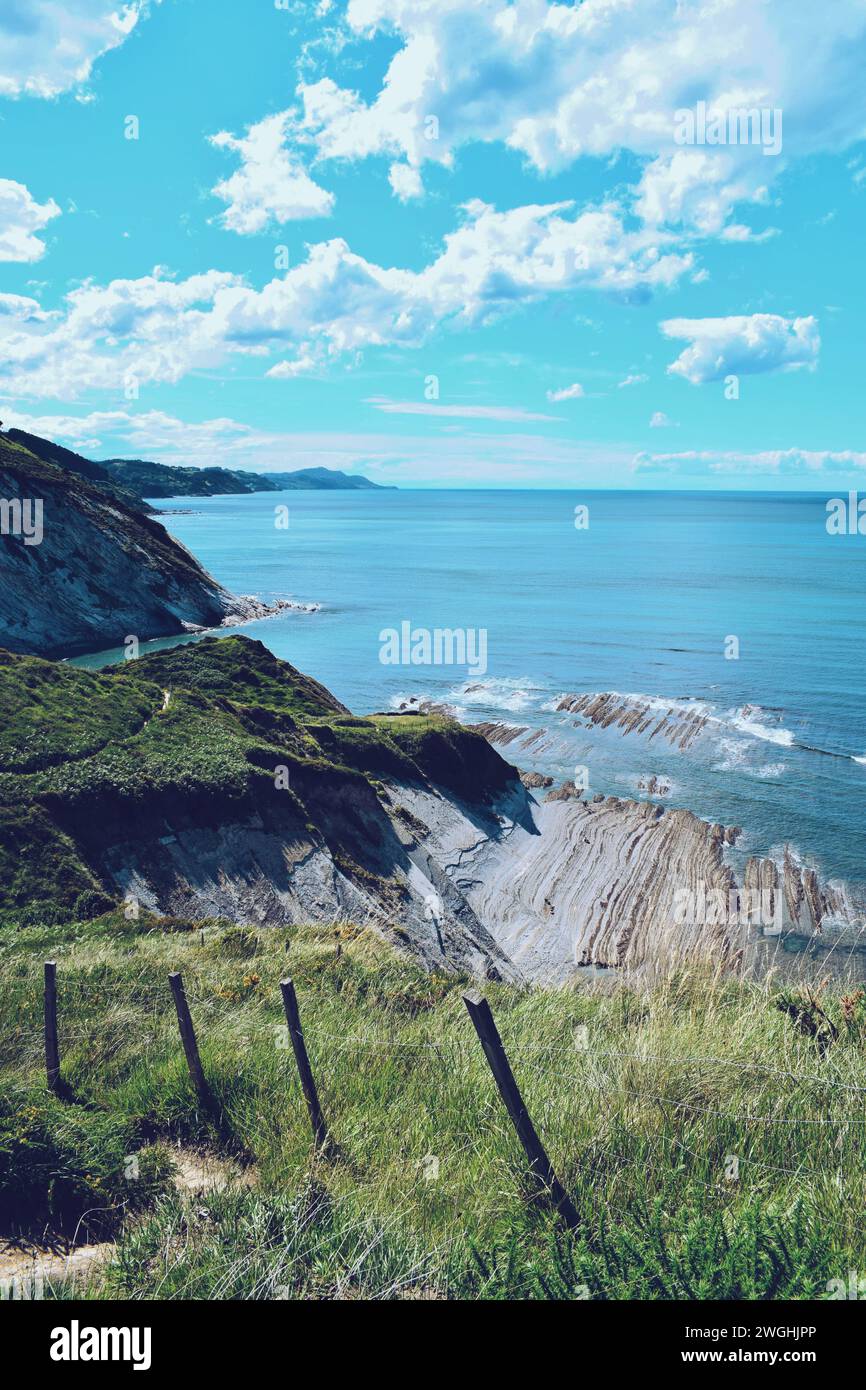Flysch cliffs hi-res stock photography and images - Alamy