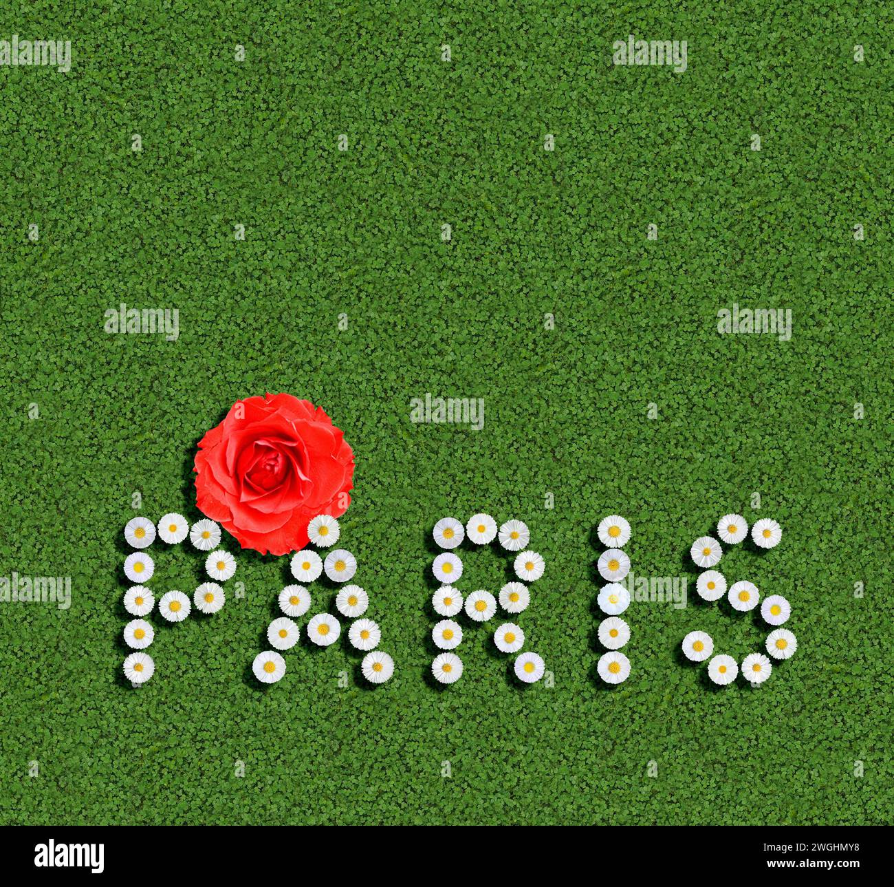 Paris lettering hi-res stock photography and images - Alamy