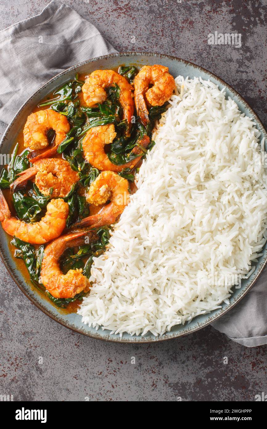 Shrimp rice spinach hi-res stock photography and images - Alamy