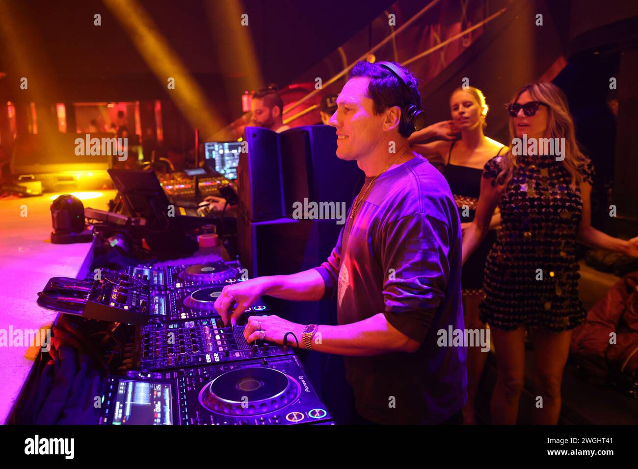 Heidi Klum, Karolina Kurkova and Tiesto spotted at LIV Featuring ...