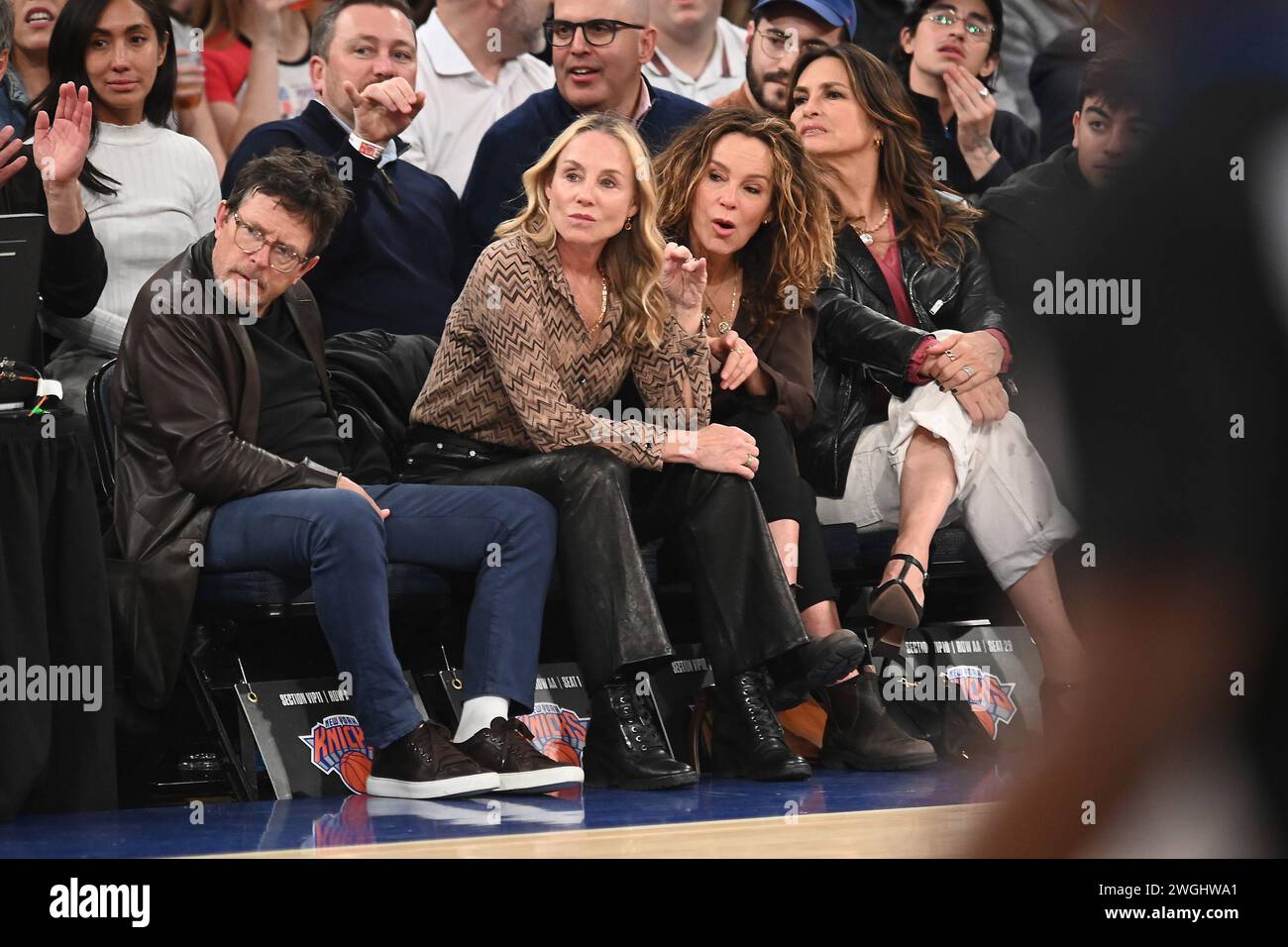 Celebrities watch the visiting Utah Jazz lose to the home town New York ...