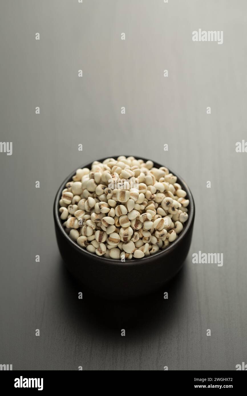 Jobs tears seeds hi-res stock photography and images - Alamy