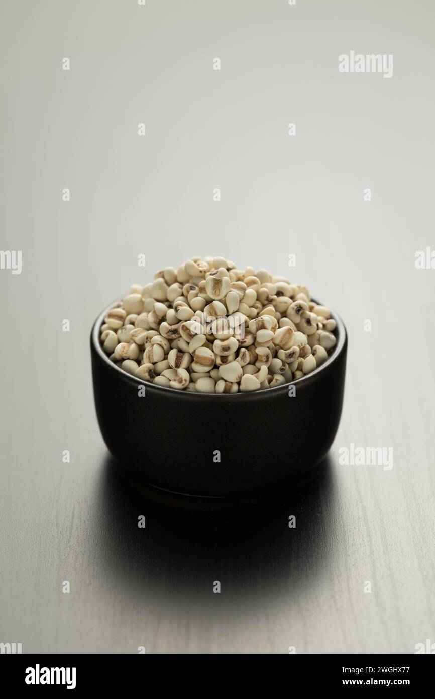 Jobs tears seeds hi-res stock photography and images - Alamy