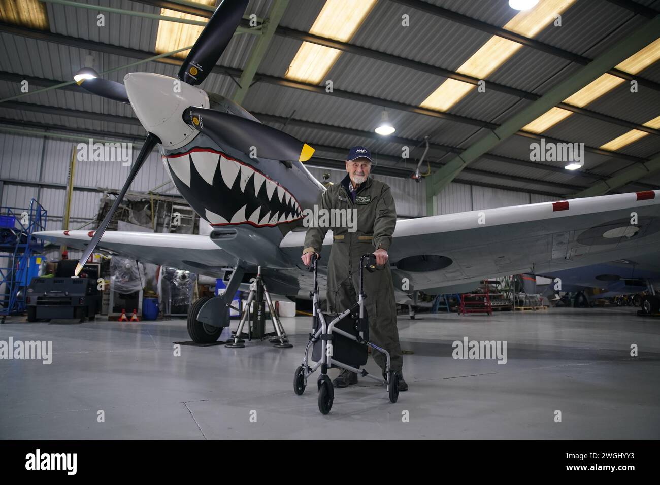 102 Year Old Jack Hemmings Afc Prepares To Fly A Spitfire Plane To Mark