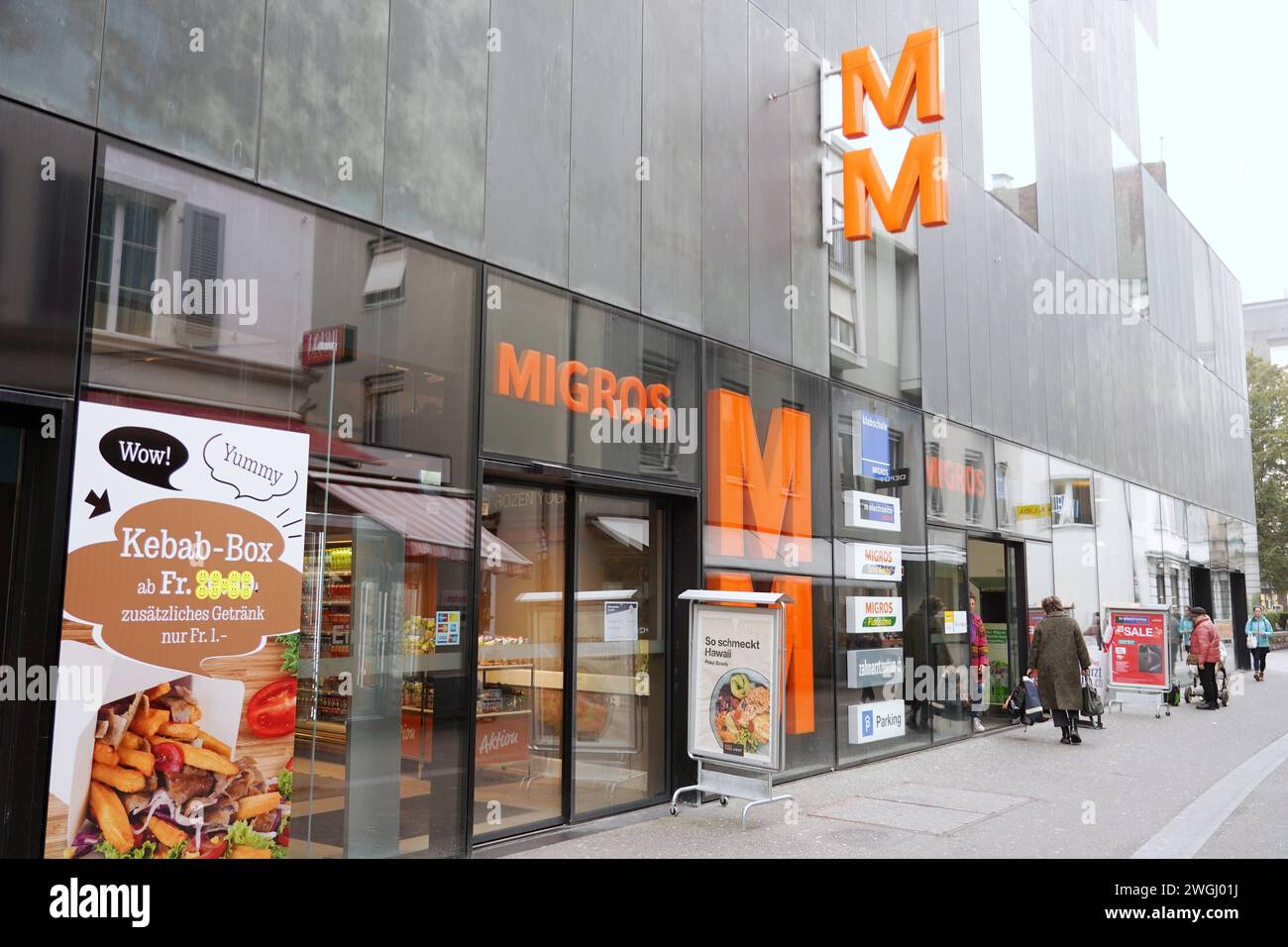 Anton Geisser 01.01.2024 ZH , Migros Schweiz ,bis zu 1500 Entlassungen. Bild : Migros m ...