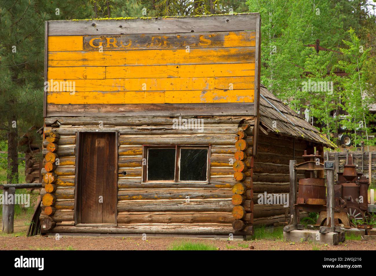 Bear Flat Log Store, Logging Museum, Collier Memorial State Park ...
