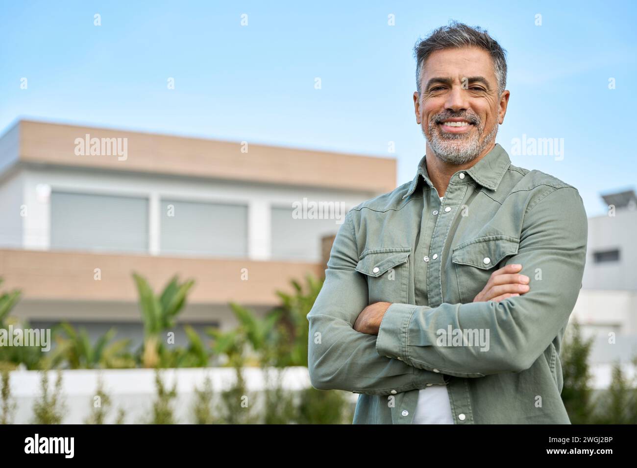 Mature property owner hi-res stock photography and images - Alamy