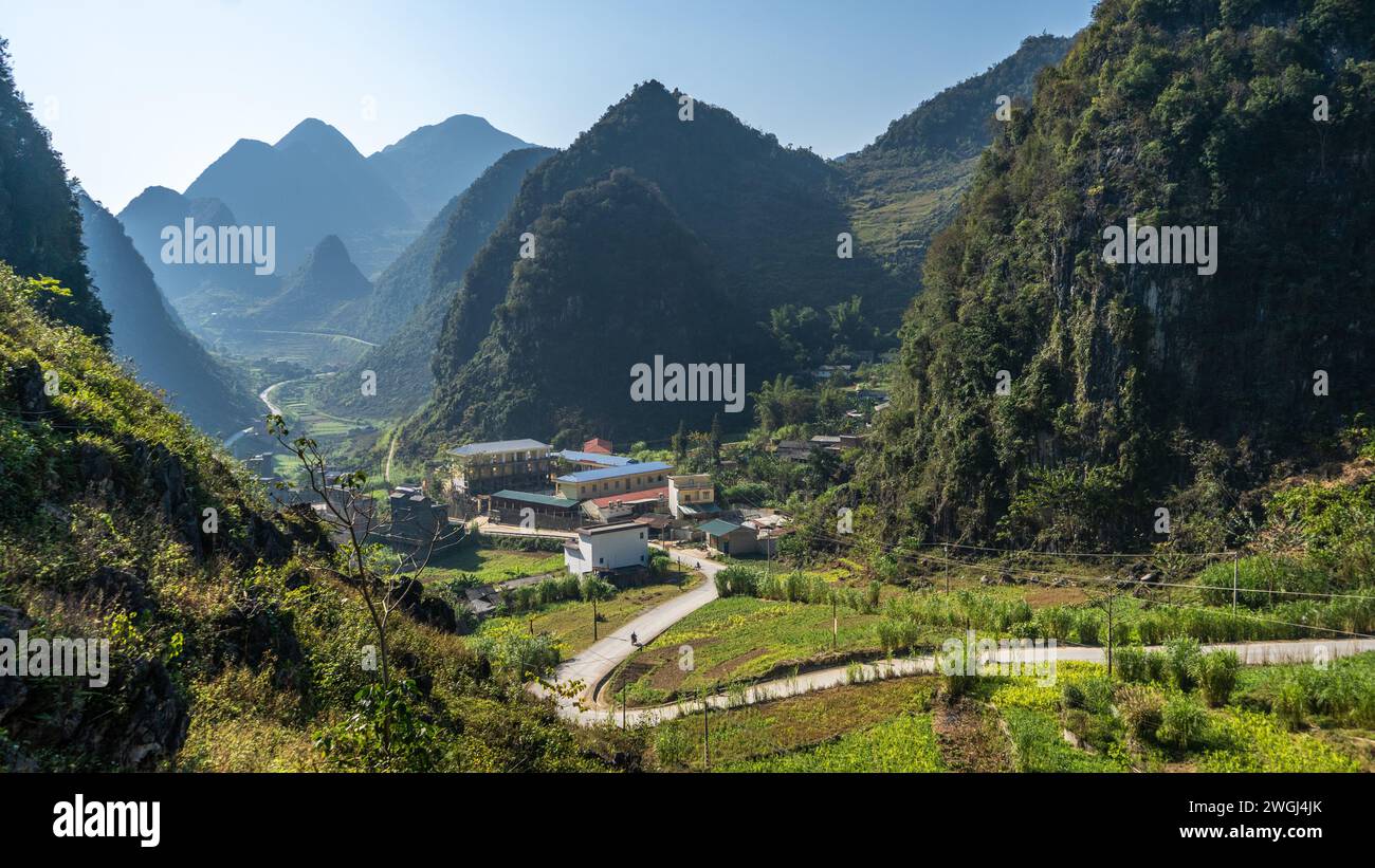 Ha Giang Loop roads in Vietnam mountains Stock Photo - Alamy