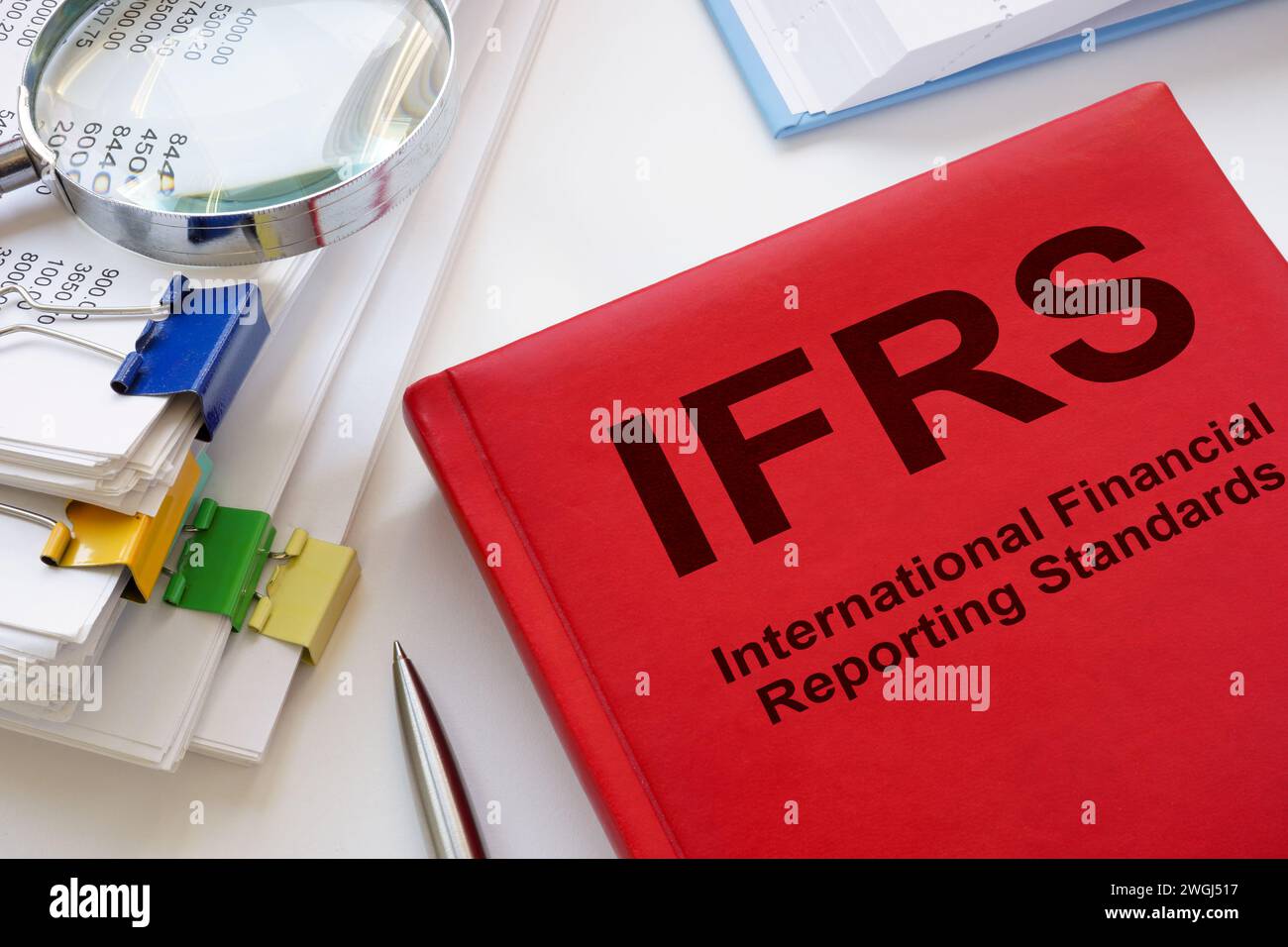 International financial reporting standards hi-res stock photography ...