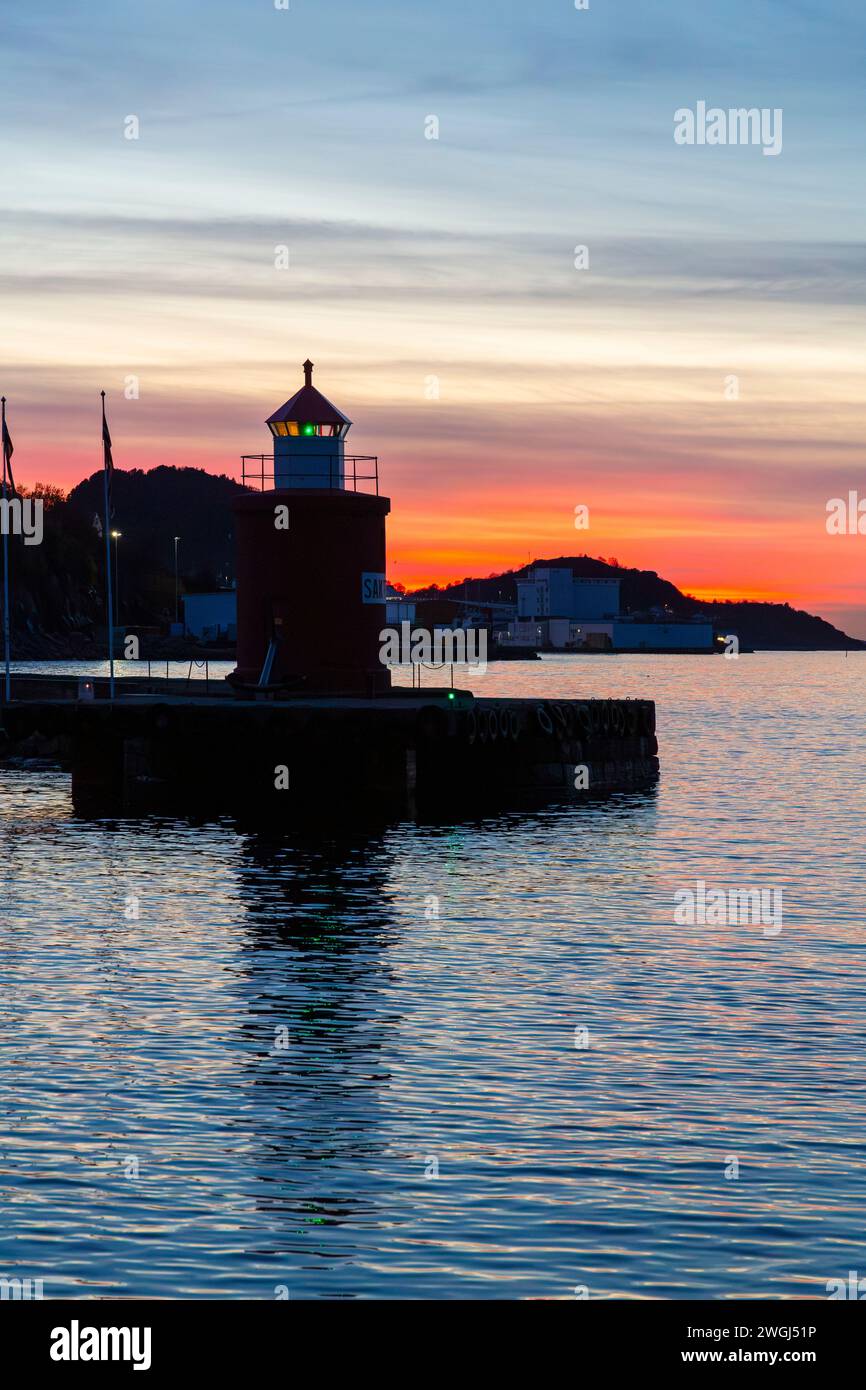 Lighthouse alesund norway hi-res stock photography and images - Alamy