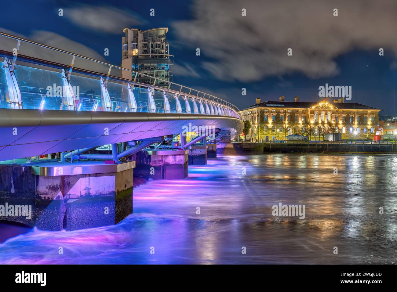 The Lagan Weir Footbridge in Belfast, Northern Ireland, at night Stock ...