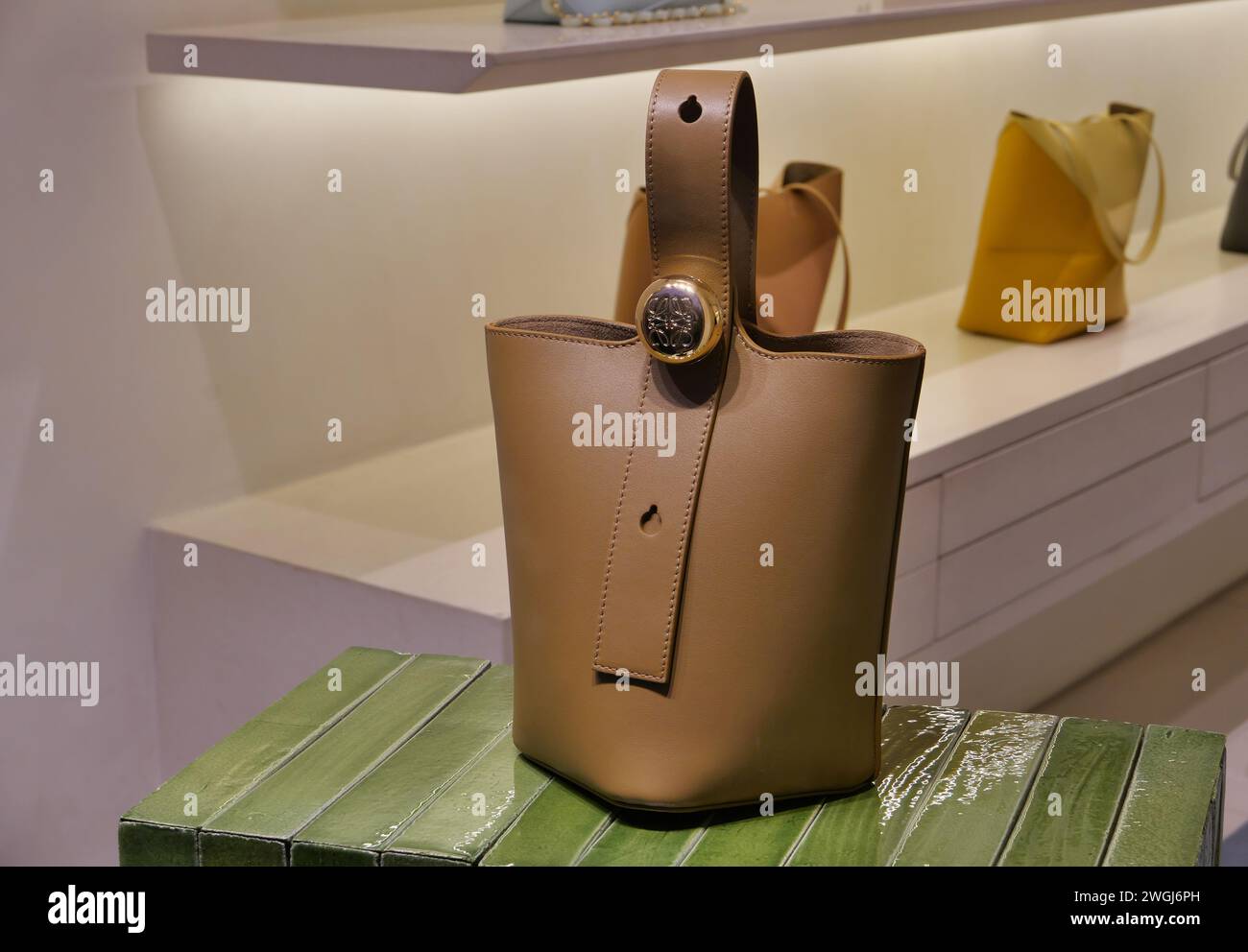 Loewe boutique hi-res stock photography and images - Alamy