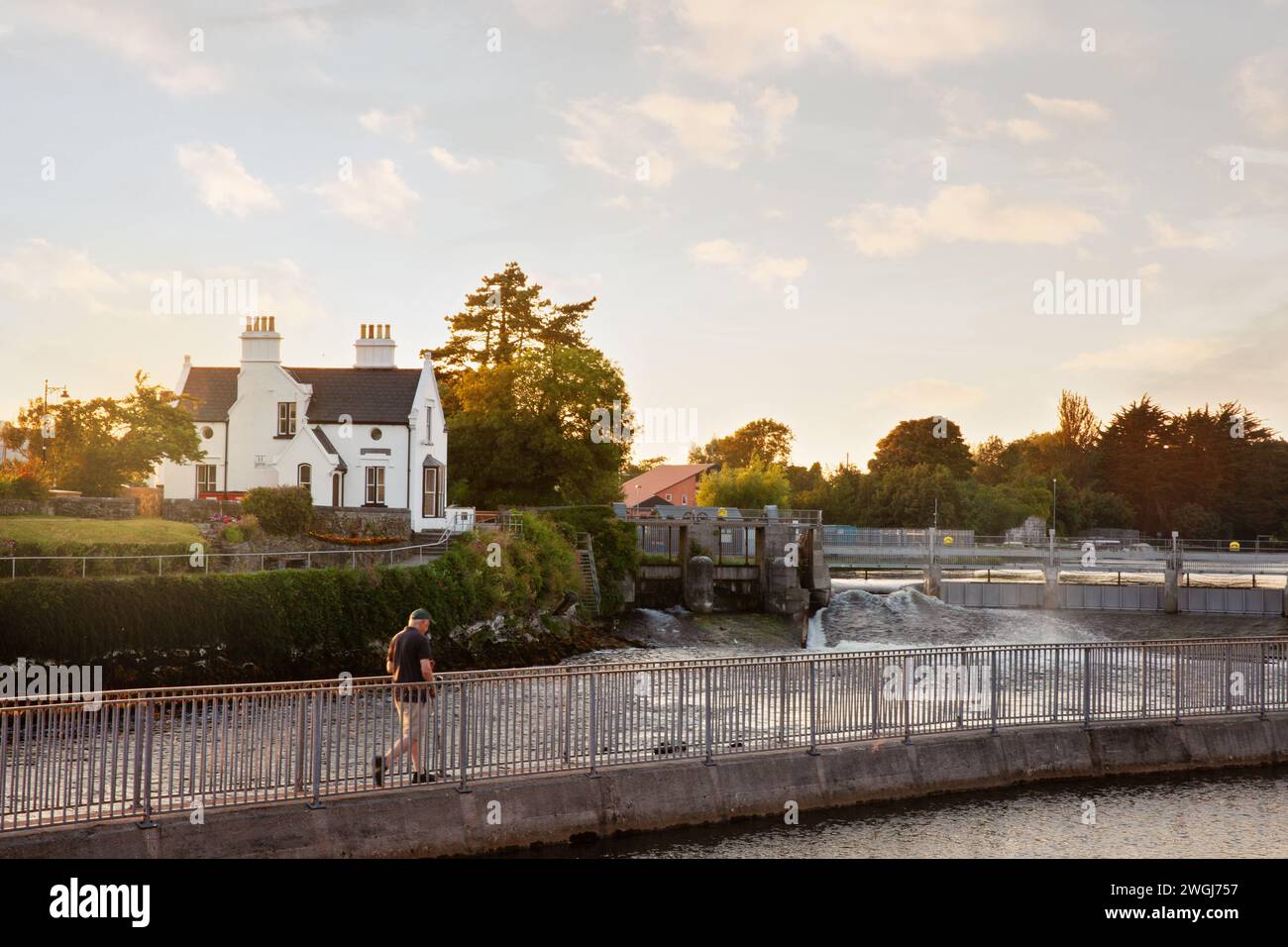 The Salmon Weir Pedestrian Bridge Stock Photo - Alamy