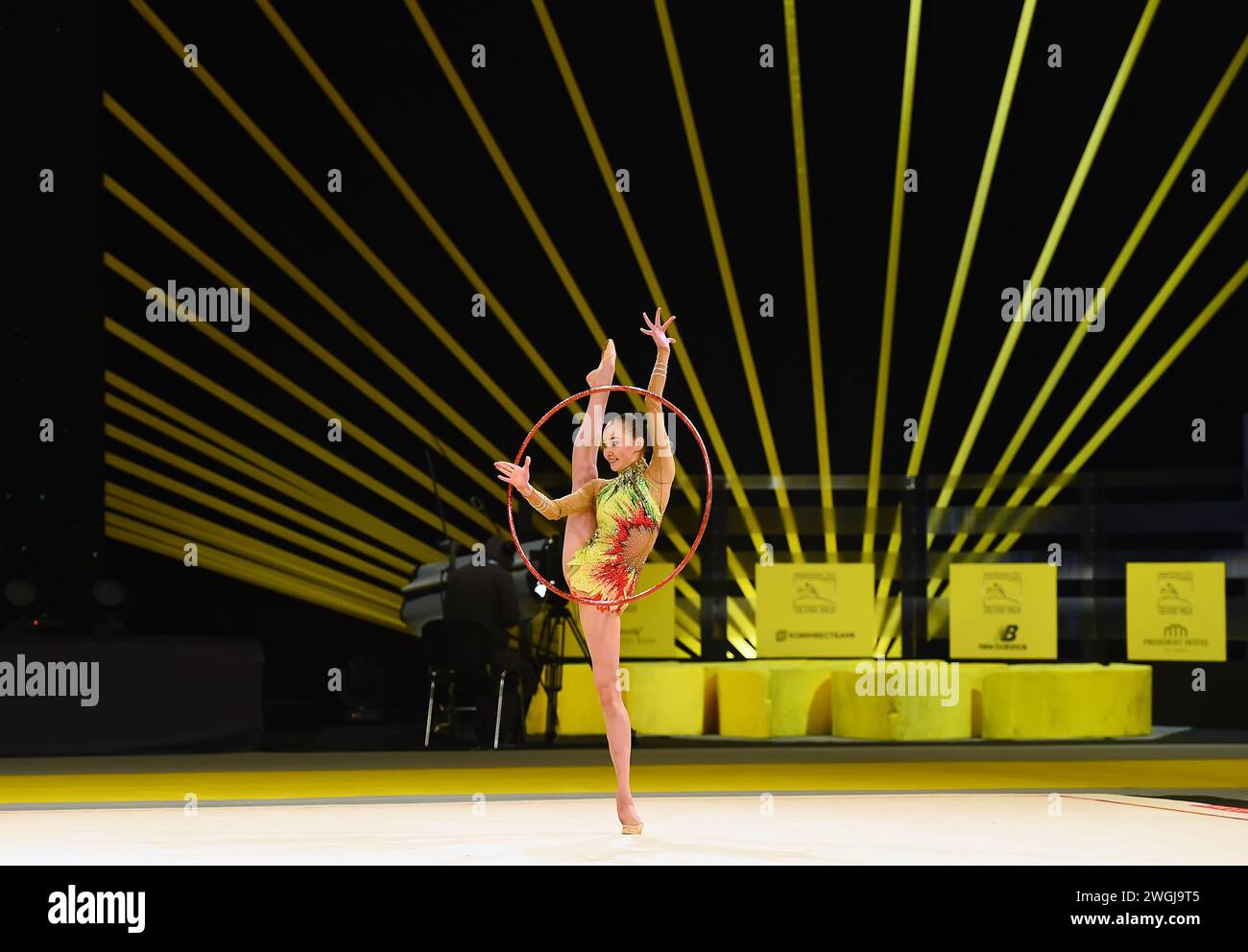 gymnast perform at rhythmic gymnastics competition Stock Photo - Alamy