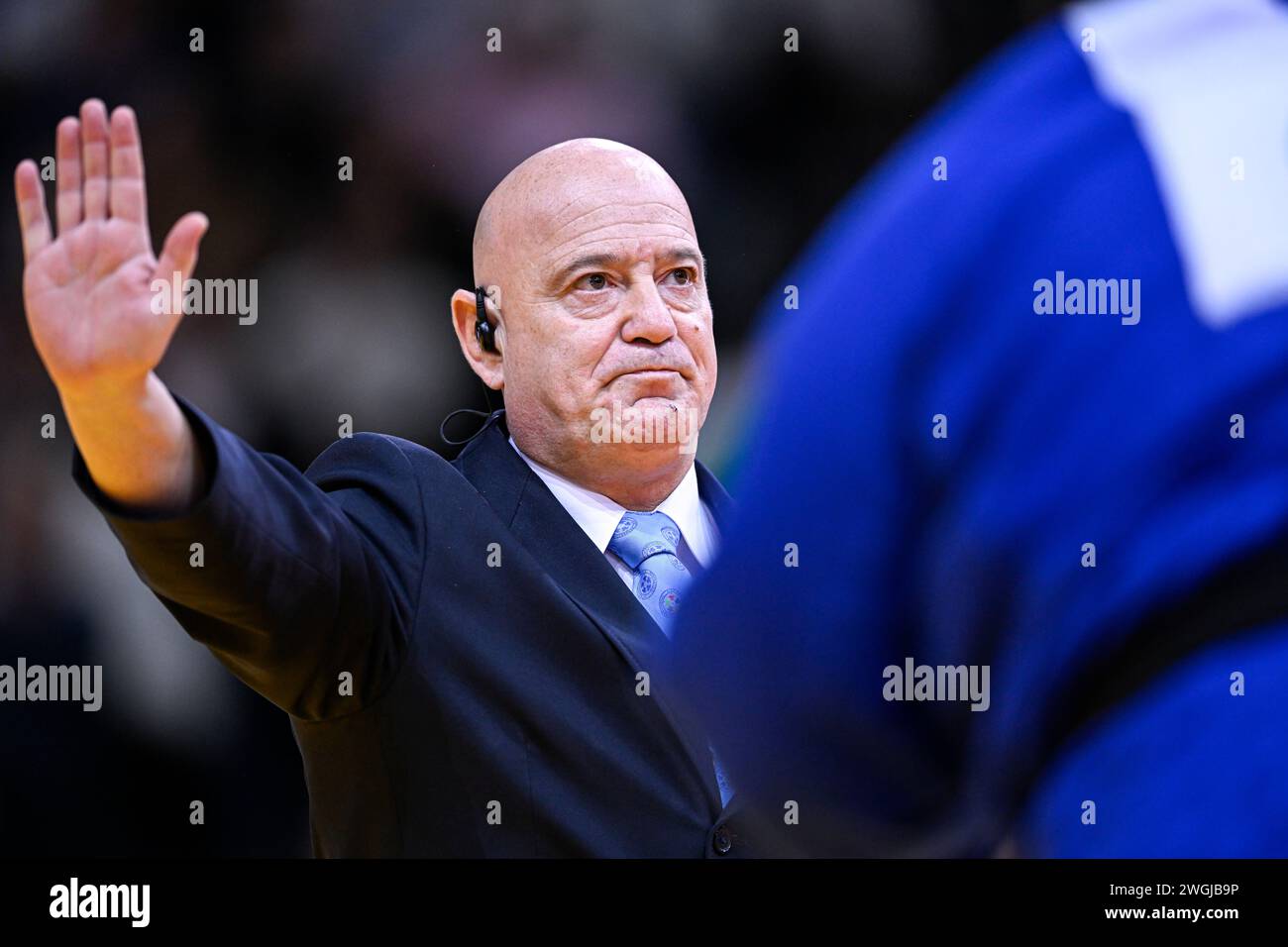 Judo referee hi-res stock photography and images - Alamy