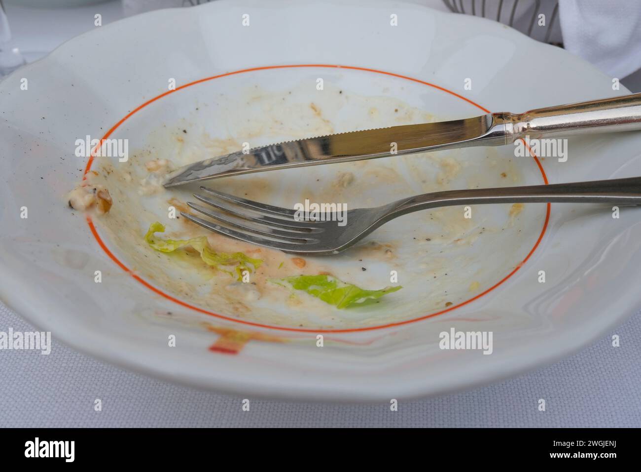 Empty plate food dirty hi-res stock photography and images - Alamy