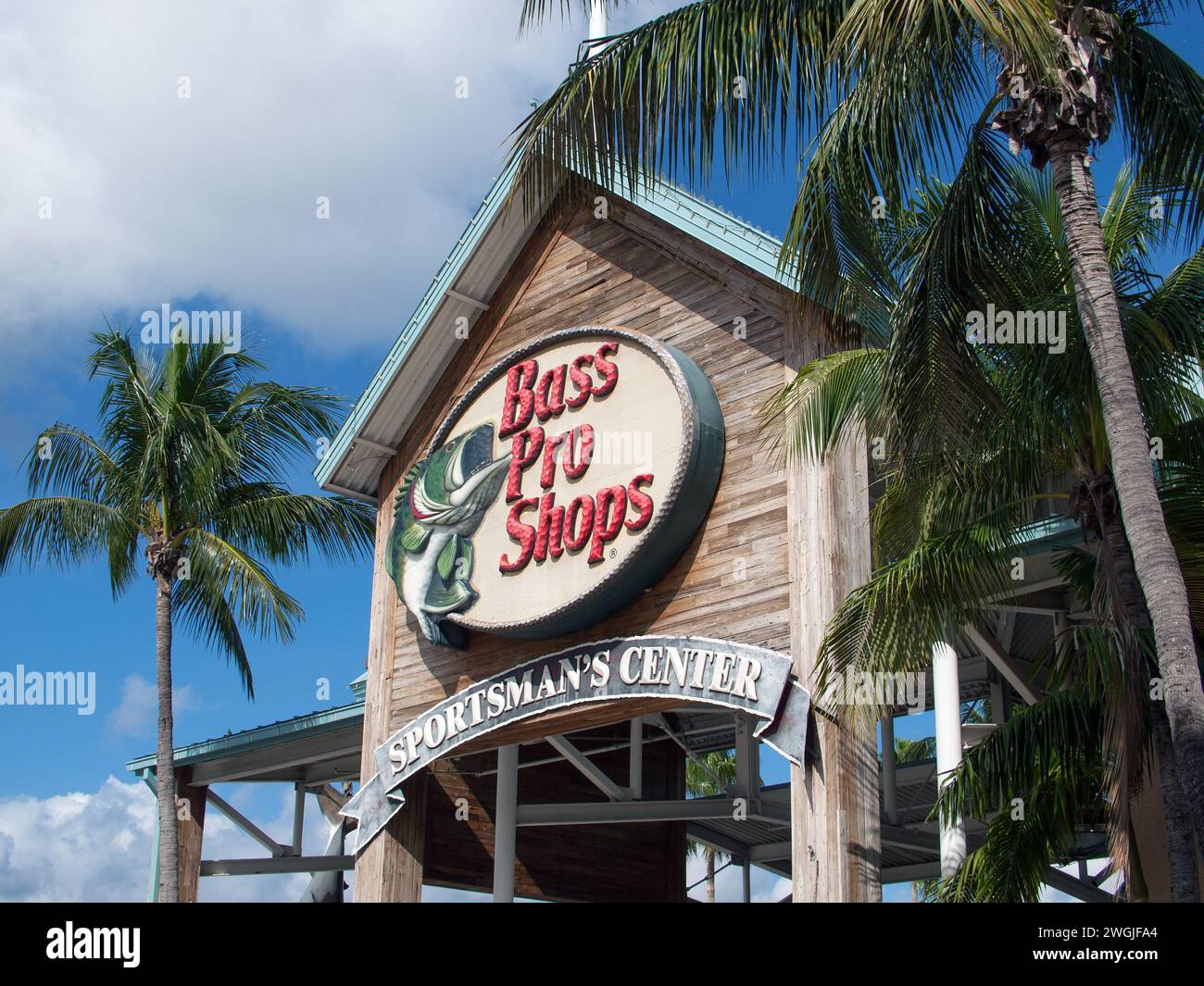 Dolphin mall hi-res stock photography and images - Alamy