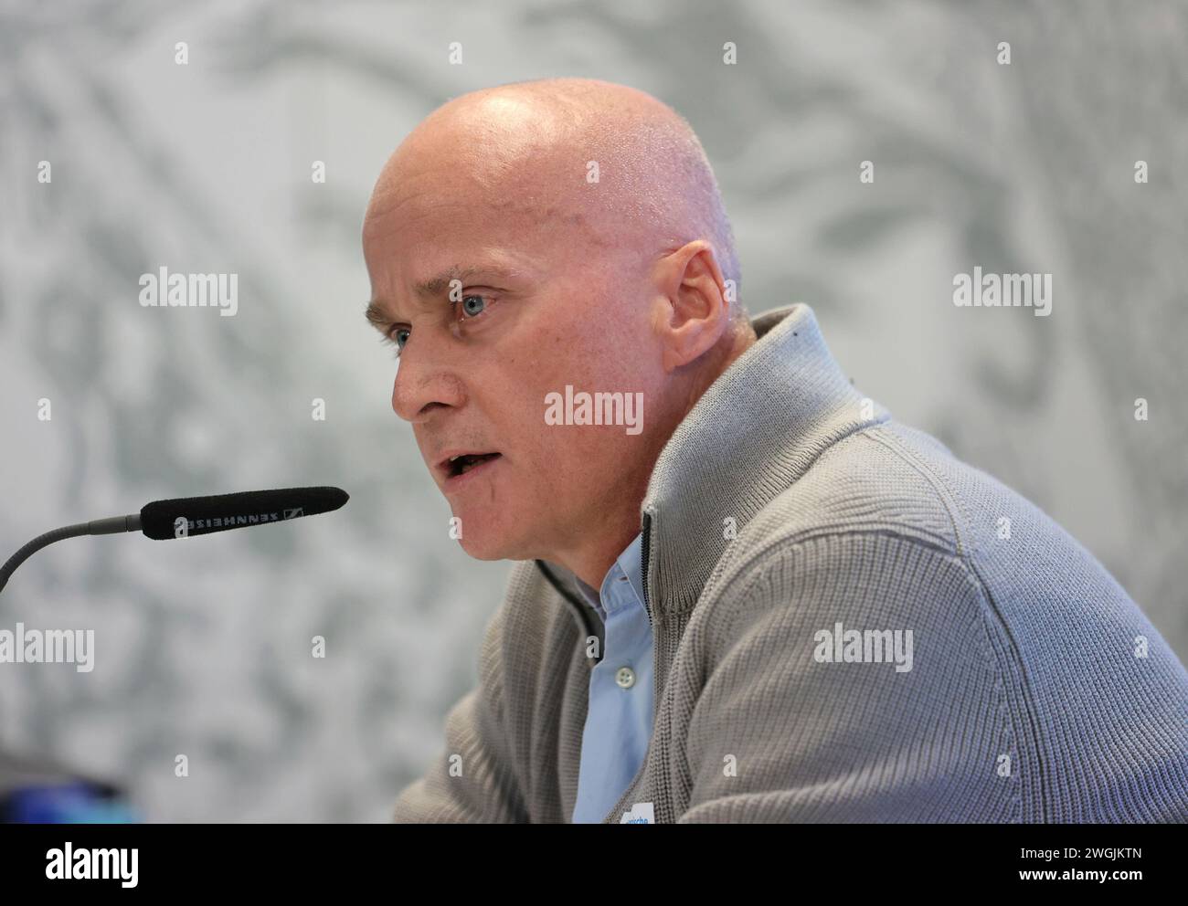 Prasident tsv 1860 munchen seitlich hi-res stock photography and images ...