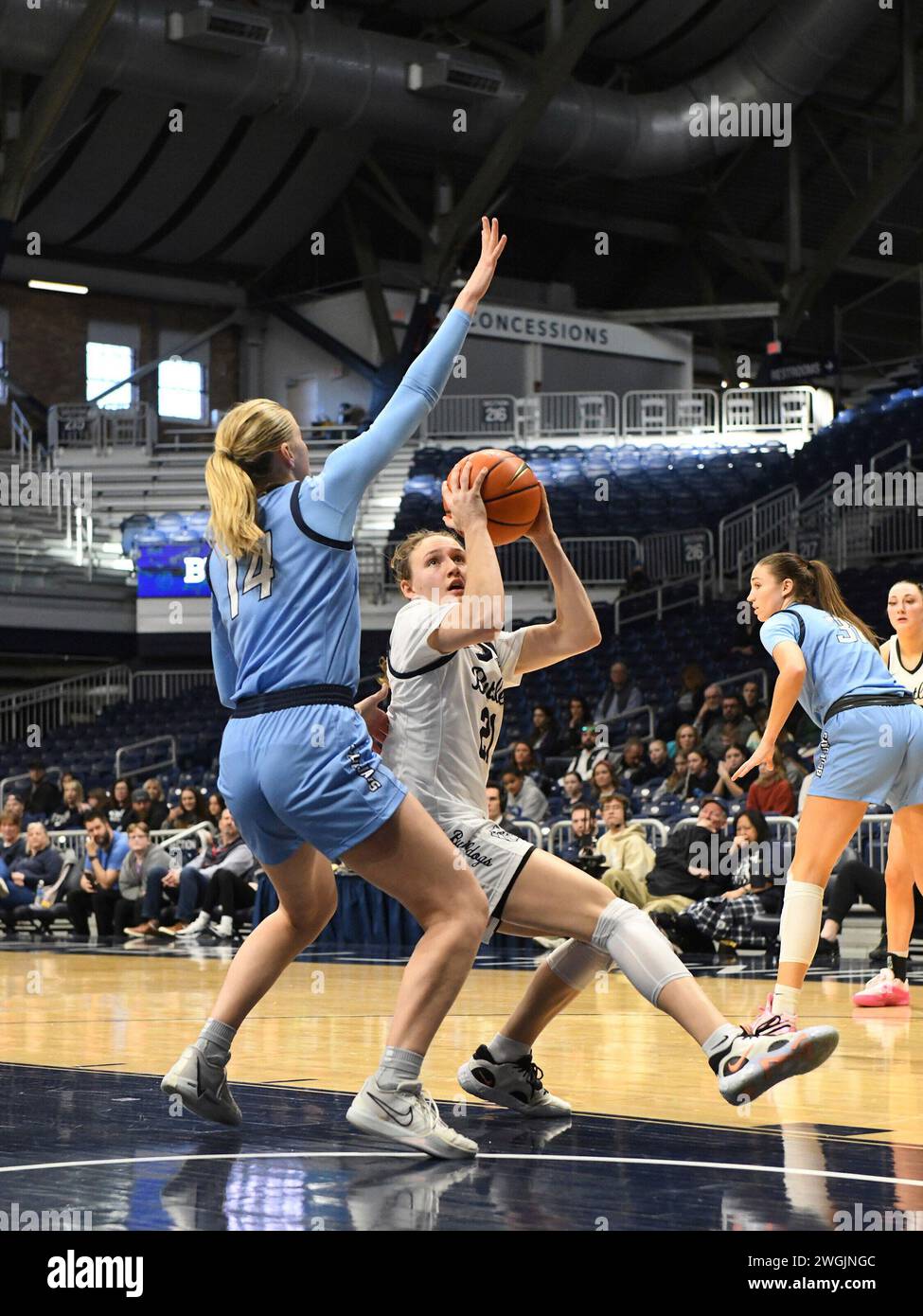 INDIANAPOLIS, IN - FEBRUARY 04: Butler Bulldogs Guard Caroline Strande ...