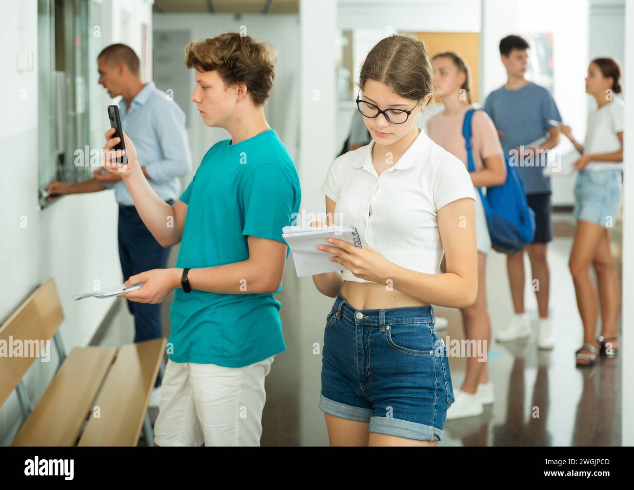 German school timetable hi-res stock photography and images - Alamy