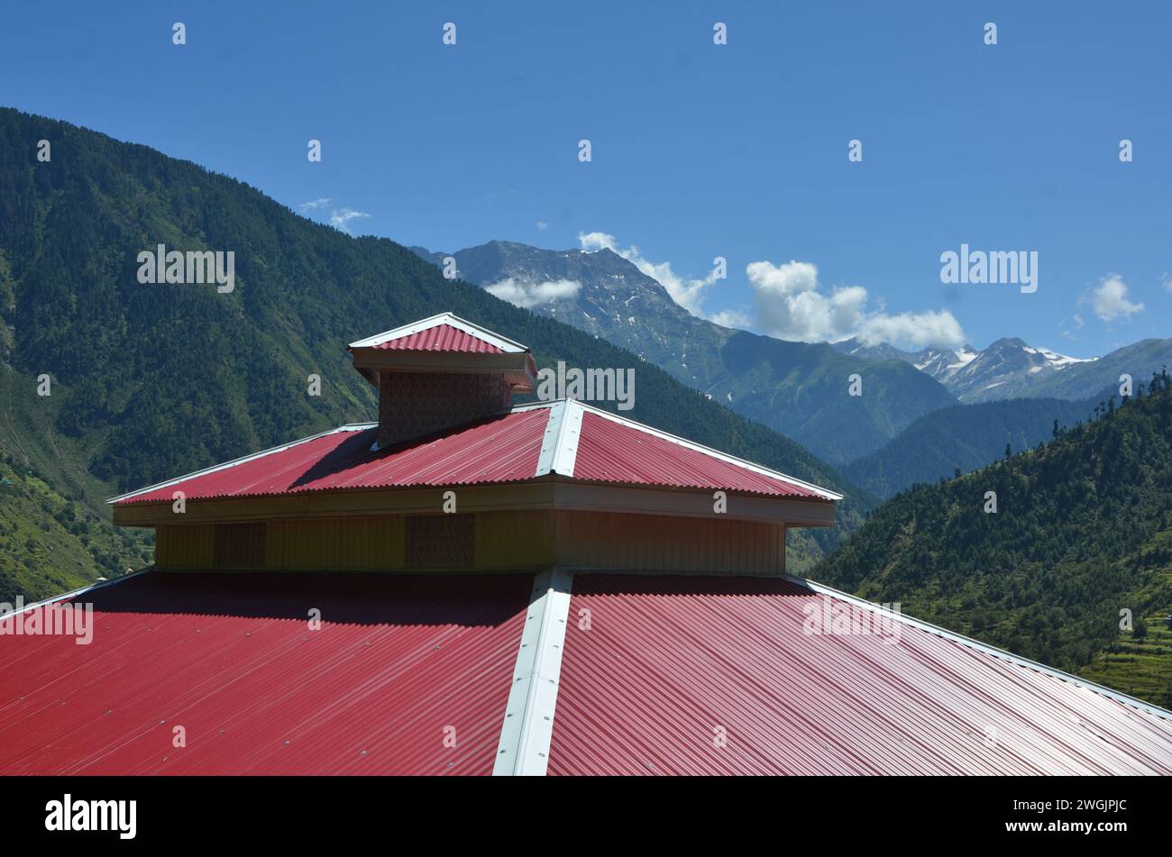 Most beautiful tribe in the world hi-res stock photography and images ...