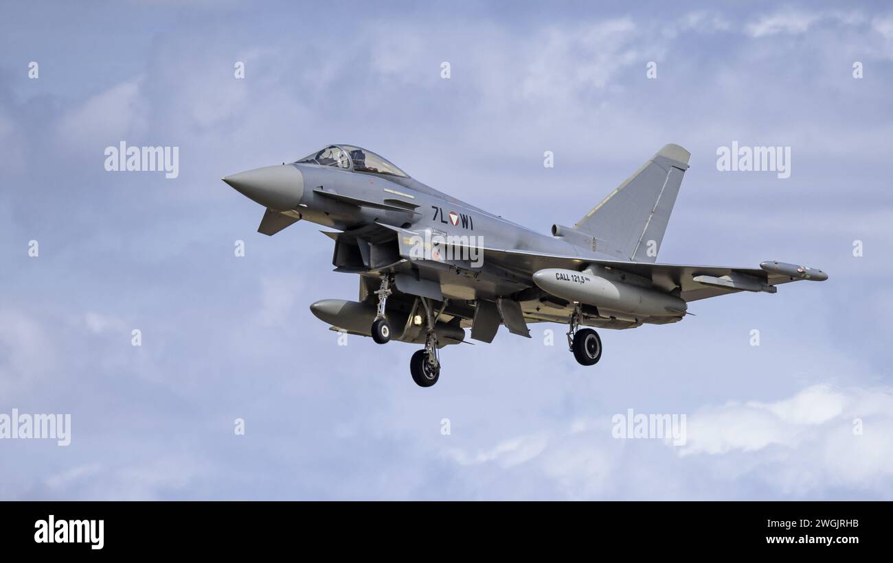 Raf eurofighter typhoon landing gear hi-res stock photography and ...