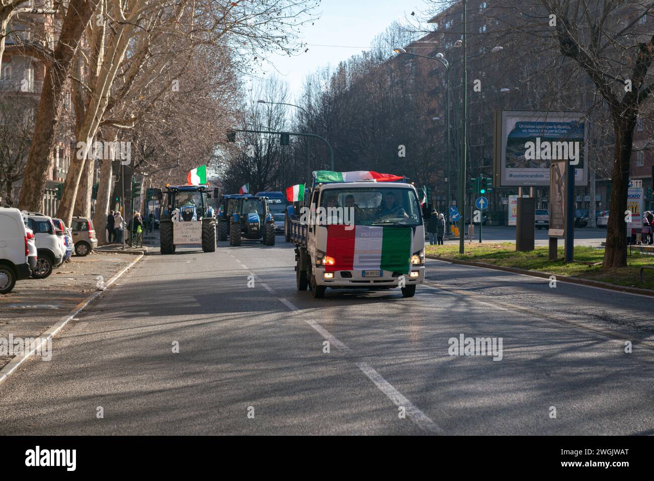 Farmers' demonstrations with tractors and road blocks in cities, press ...